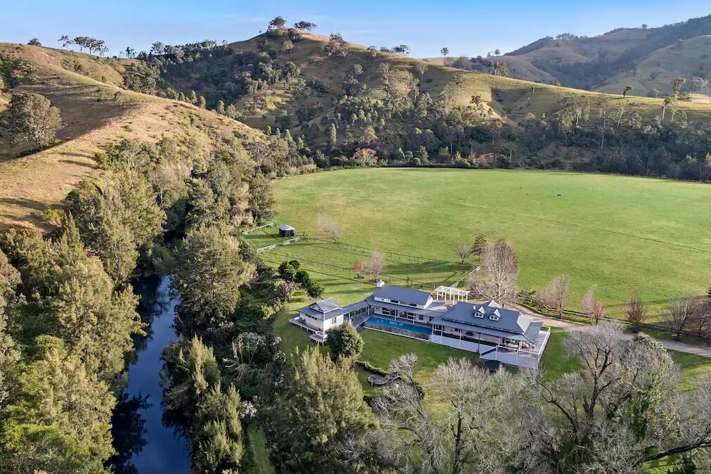 Hunter Valley Wine Country - The Lodge at Mount Rivers